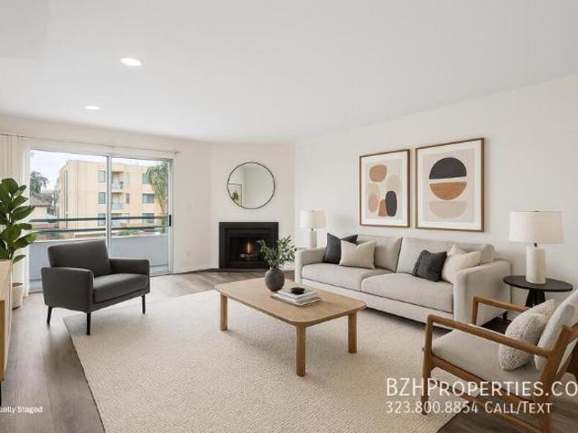 2 Br, 2 bath, Condo 870 Crenshaw Blvd