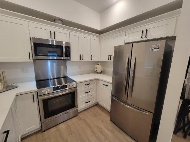 2 Br, 2 bath, Condo 8831 Copperstone Ave SW