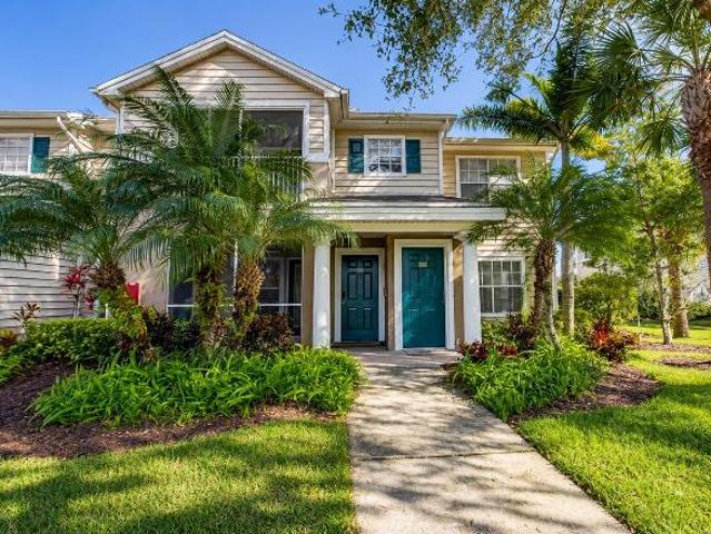 2 Br, 2 bath, Condo 8917 Manor Loop