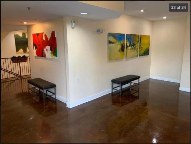 2 Br, 2 bath, Condo 898 Oak St SW