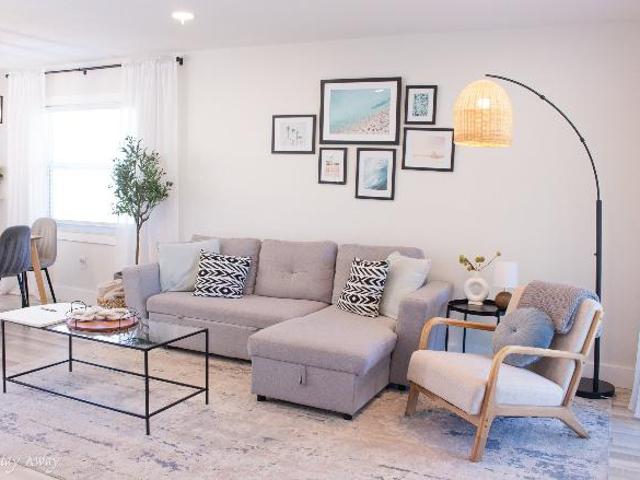 2 Br, 2 bath, Condo 8 Bay Acres Ave