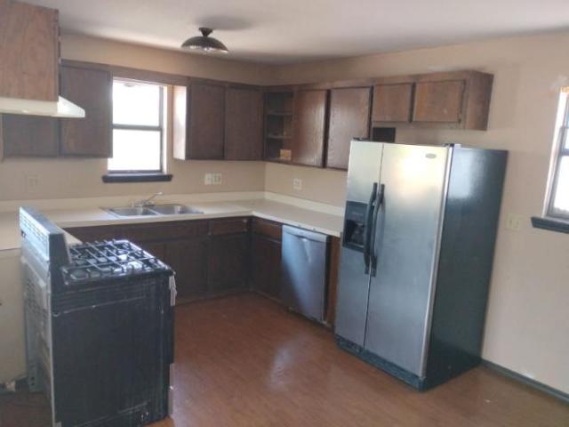 2 Br, 2 bath, Condo 902 Cynthia Street