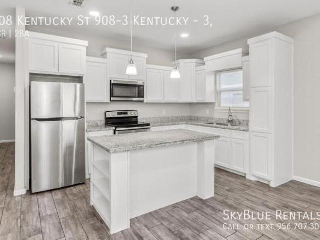 2 Br, 2 bath, Condo 908 Kentucky St