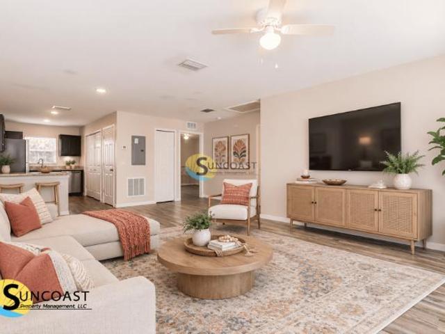 2 Br, 2 bath, Condo 9108 N Travis Dr