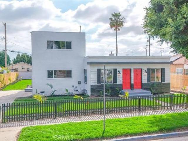 2 Br, 2 bath, Condo 920 E 91st St