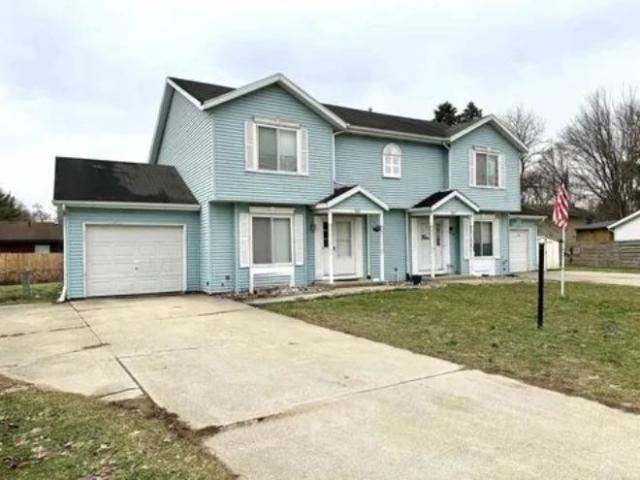 2 Br, 2 bath, Condo 924 Merrill Ct S