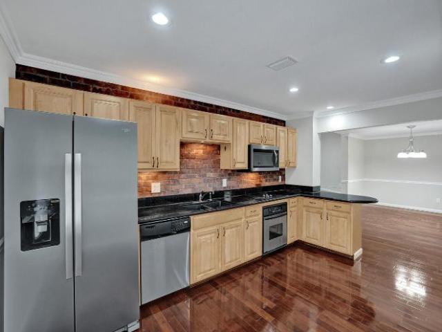 2 Br, 2 bath, Condo 9280 Sabal Ridge Circle