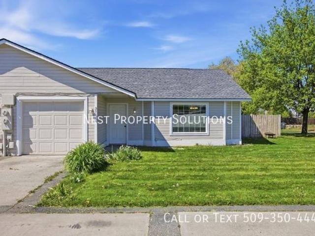 2 Br, 2 bath, Condo 931 E Hill Ave