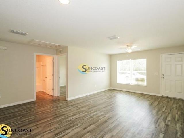 2 Br, 2 bath, Condo 9454 N Travis Dr