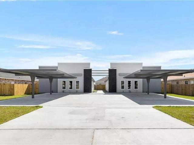 2 Br, 2 bath, Condo 1005 Mahala Ave