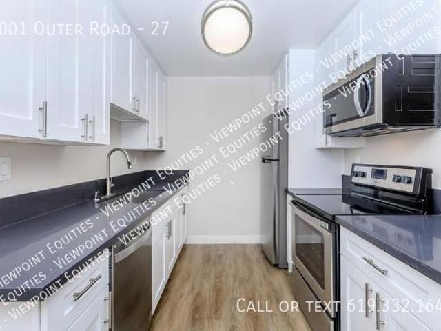 2 Br, 2 bath, Condo 1001 Outer Road