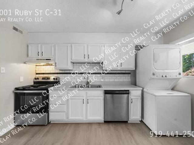 2 Br, 2 bath, Condo 1001 Ruby St