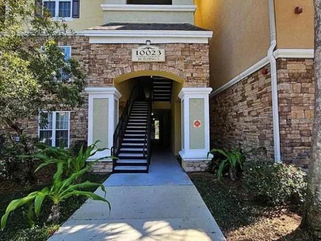 2 Br, 2 bath, Condo 10023 Courtney Palms Blvd