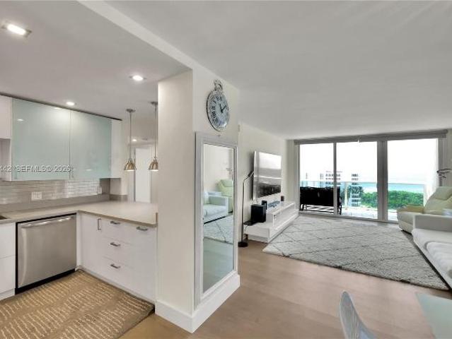 2 Br, 2 bath, Condo 100 Bayview Dr