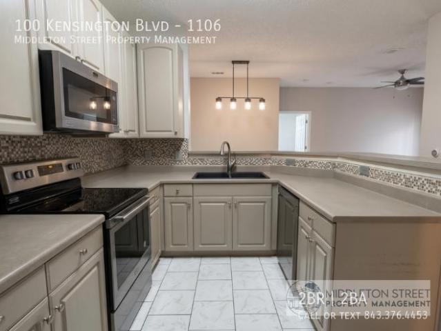 2 Br, 2 bath, Condo 100 Kensington Blvd