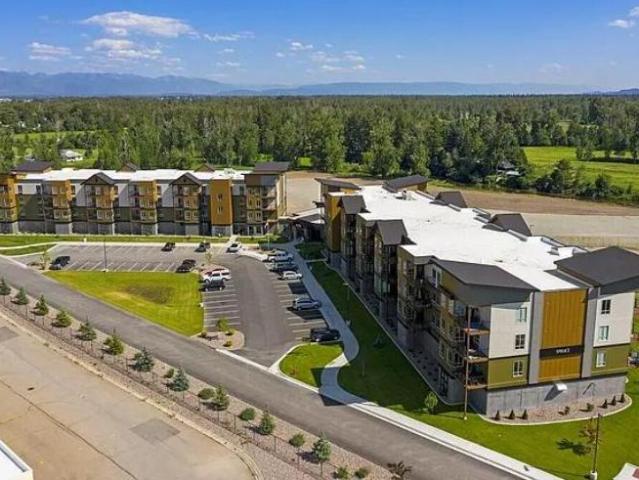 2 Br, 2 bath, Condo 100 Woodlands Way