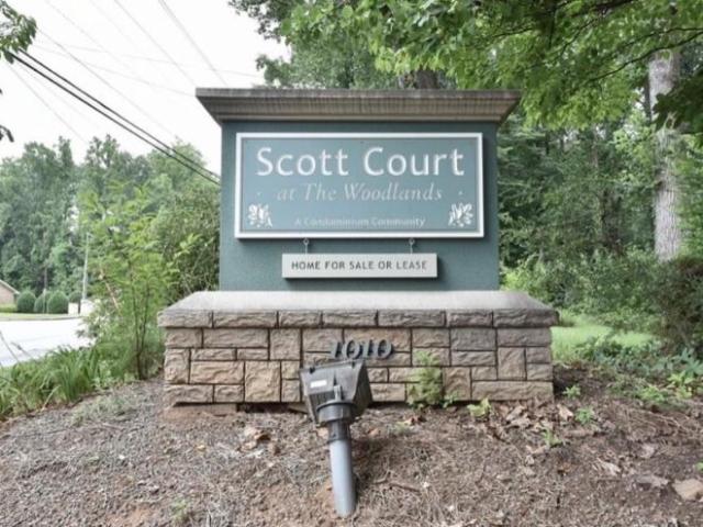 2 Br, 2 bath, Condo 1010 Scott Blvd