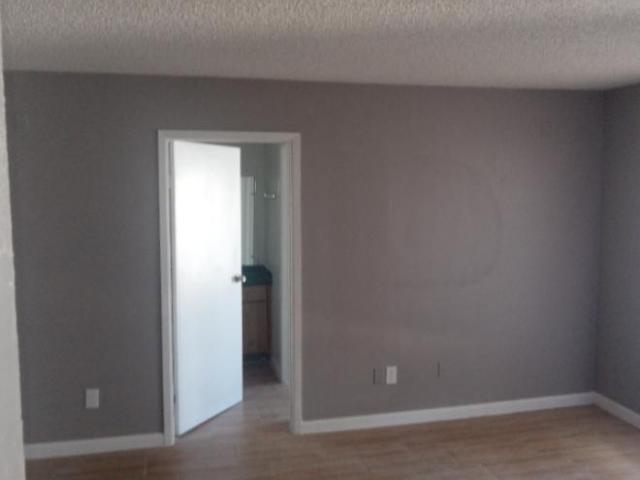 2 Br, 2 bath, Condo 10110 Forum Park Dr