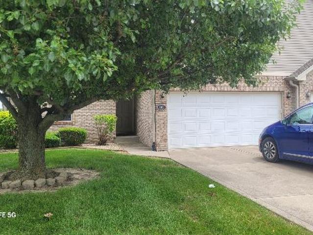 2 Br, 2 bath, Condo 101 Country Court