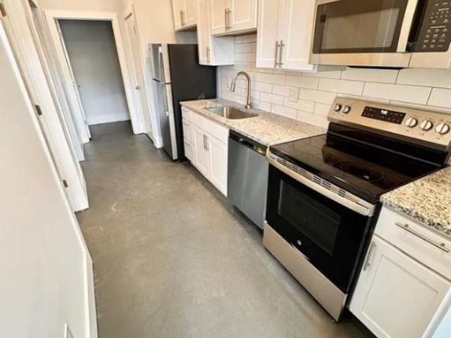 2 Br, 2 bath, Condo 101 S Main St
