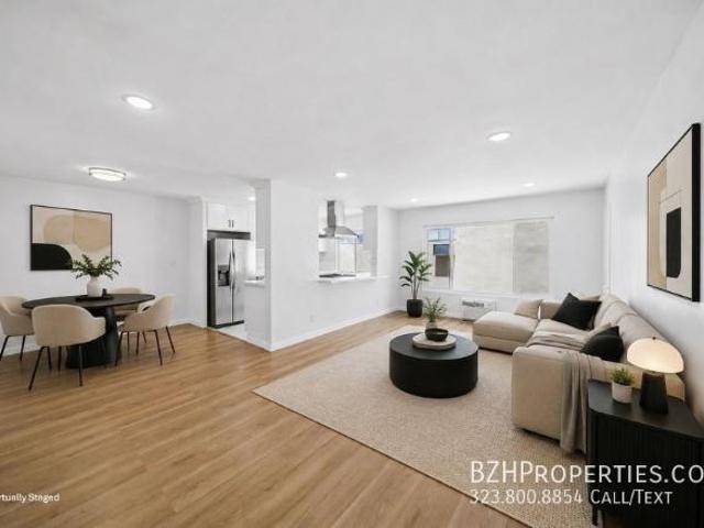 2 Br, 2 bath, Condo 1039 Harper Ave