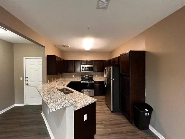 2 Br, 2 bath, Condo 1031 Fm 2931