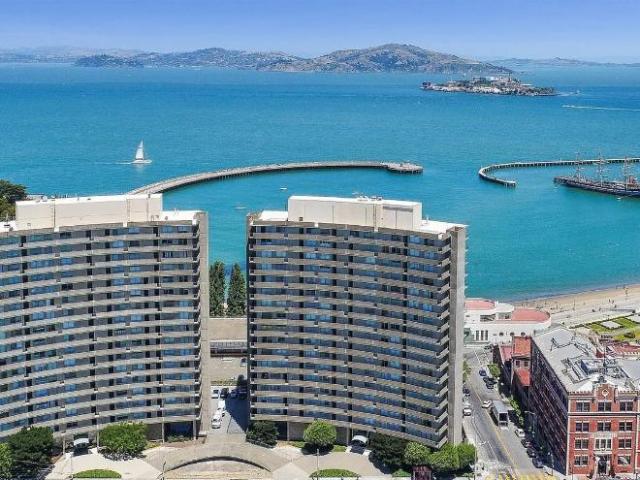 2 Br, 2 bath, Condo 1050 N Point St