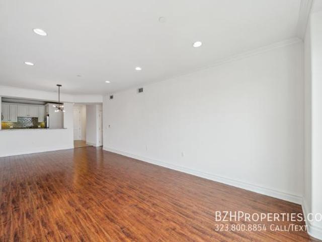 2 Br, 2 bath, Condo 1050 S Holt Ave
