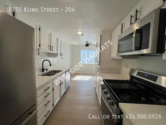 2 Br, 2 bath, Condo 10755 Kling Street