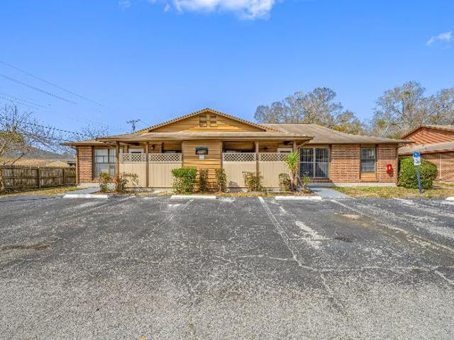 2 Br, 2 bath, Condo 10709 Yorkshire Lane