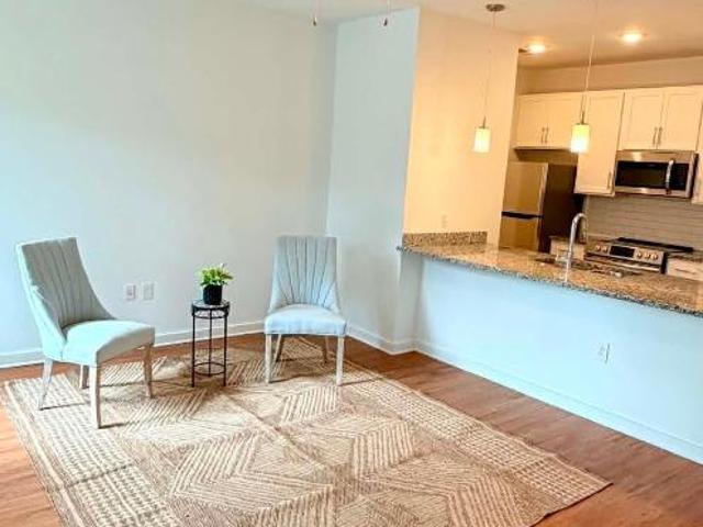 2 Br, 2 bath, Condo 107 W 13th Street