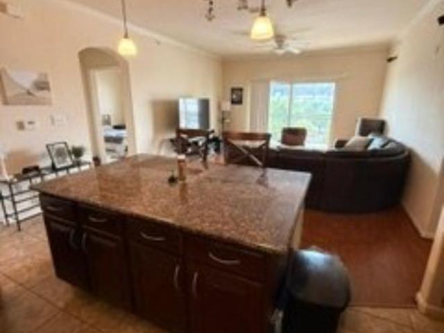 2 Br, 2 bath, Condo 1085 Shop Rd