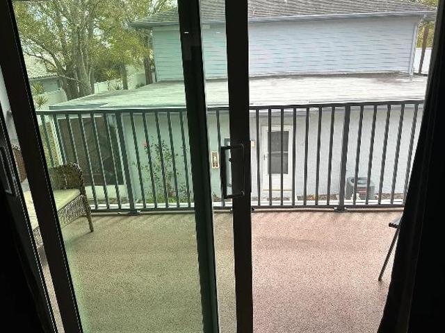 2 Br, 2 bath, Condo 10800 Us Highway