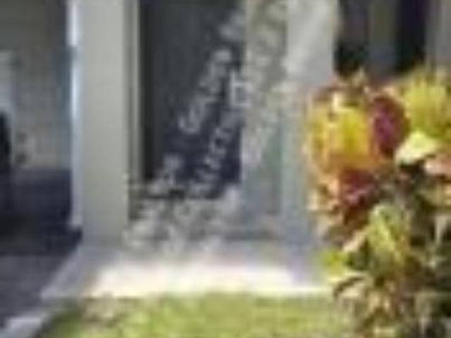 2 Br, 2 bath, Condo 108 SW Peacock Boulevard
