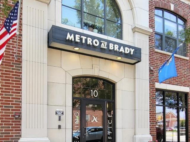 2 Br, 2 bath, Condo 10 East Archer