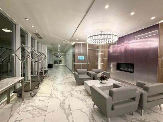 2 Br, 2 bath, Condo 10 Museum Way