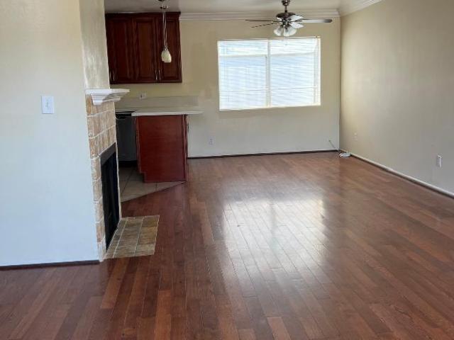 2 Br, 2 bath, Condo 1101 Laveta Terrace