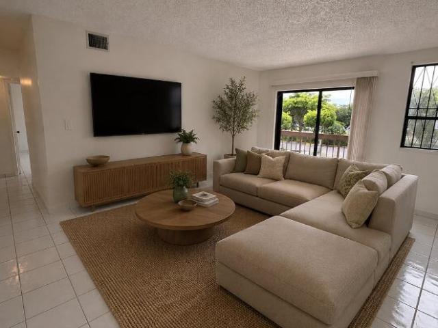 2 Br, 2 bath, Condo 1101 SW 122 Ave