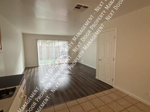 2 Br, 2 bath, Condo 1112 Evelyn Lane