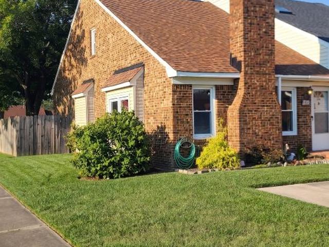 2 Br, 2 bath, Condo 1120 Crist Pl
