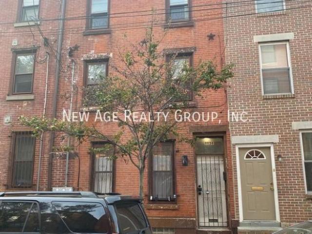 2 Br, 2 bath, Condo 1138 N 4th Street