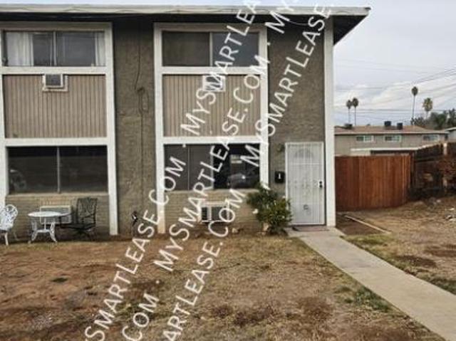 2 Br, 2 bath, Condo 1131 East Citrus Ave