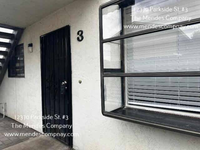 2 Br, 2 bath, Condo 12370 Parkside St