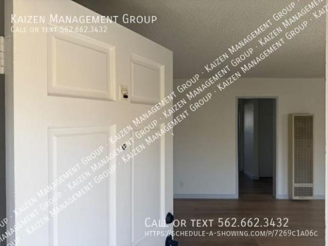 2 Br, 2 bath, Condo 12313 York Ave