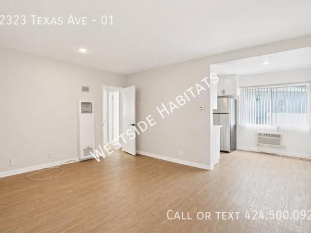 2 Br, 2 bath, Condo 12323 Texas Ave