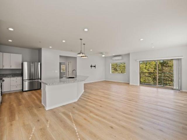 2 Br, 2 bath, Condo 1257 White Spar Rd