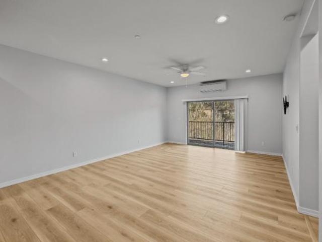 2 Br, 2 bath, Condo 1257 White Spar Rd
