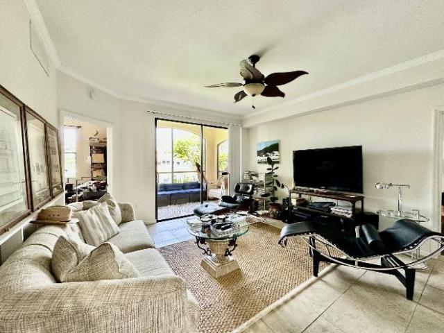 2 Br, 2 bath, Condo 12935 Violino Ln