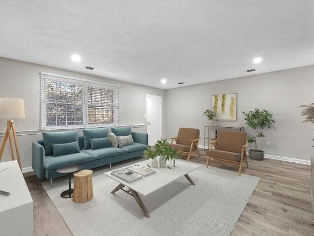 2 Br, 2 bath, Condo 12 Brookside Ave