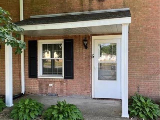2 Br, 2 bath, Condo 1302 Midland Beaver Road